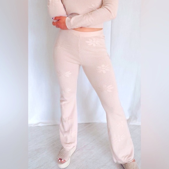 Le Lis | Pants & Jumpsuits | Le Lis Floral Knit Sweaterpants Wide Leg ...